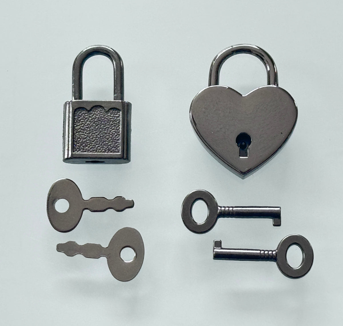 Black Locks – Small Box Hardware