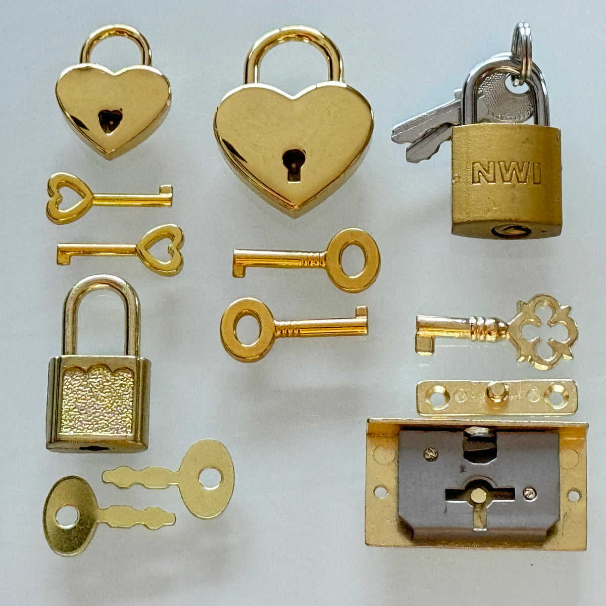 Brass Locks – Small Box Hardware