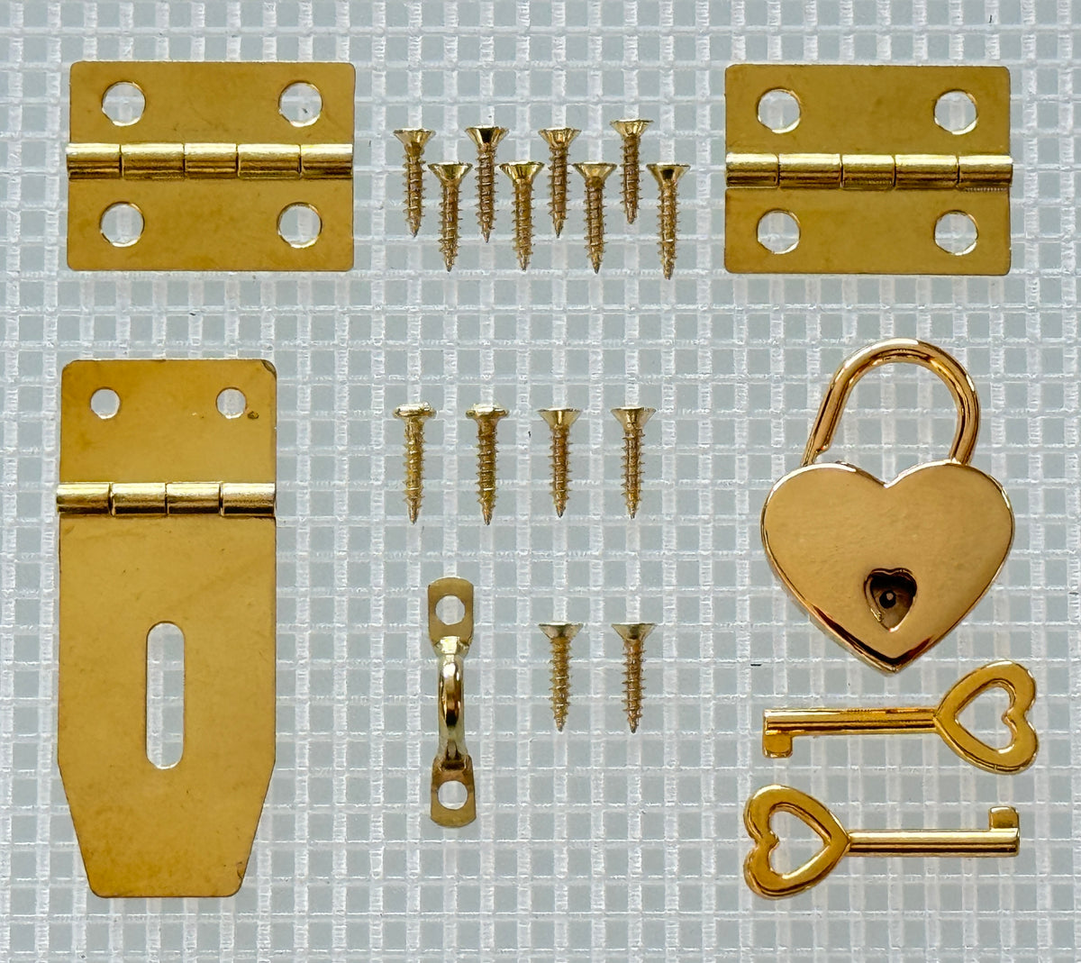 Y251 Kit - 3/4'' Width X 1 7/8'' Height Hasp, Hinges, Heart Lock, Bras ...
